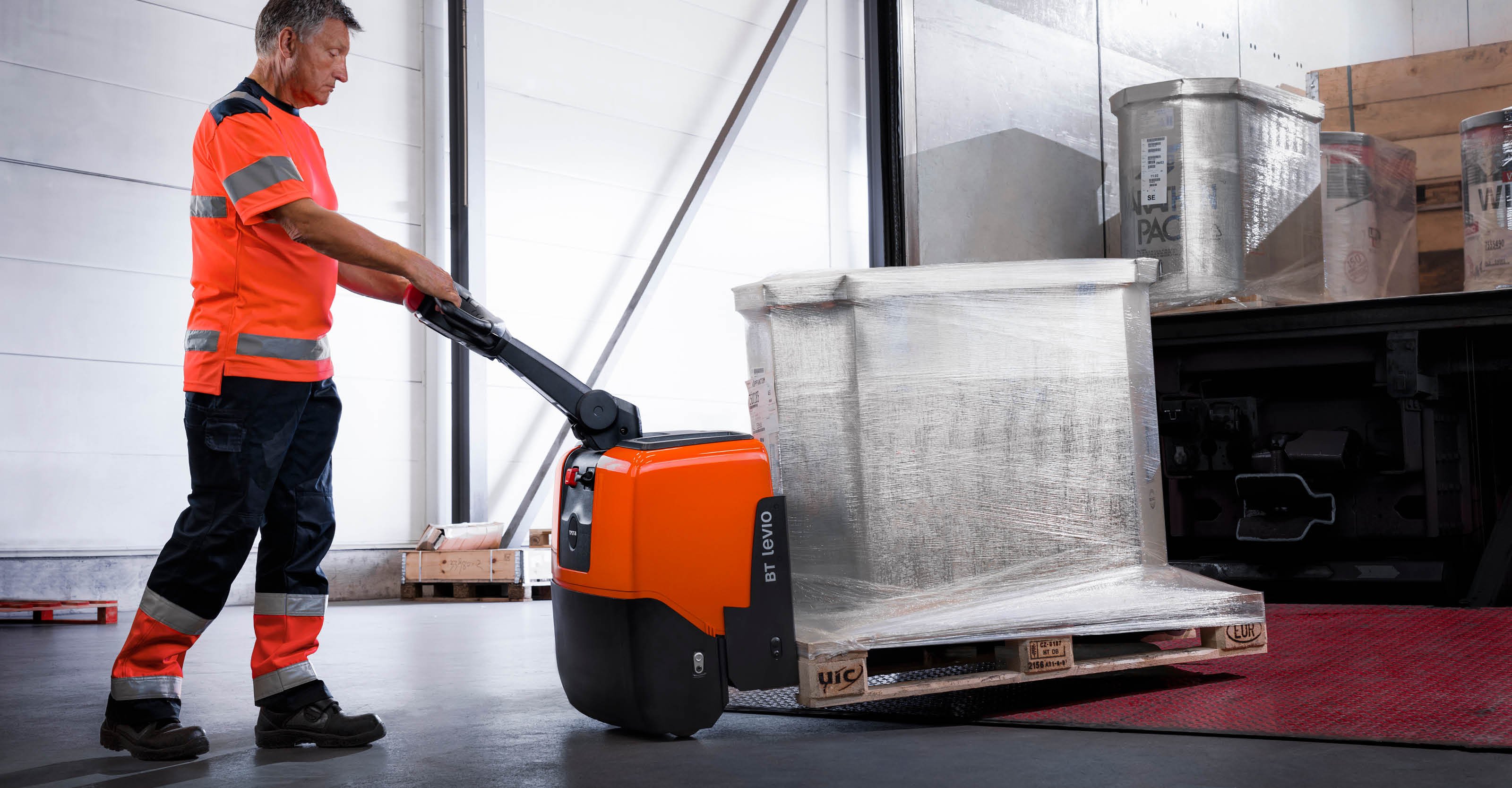 10 tips om veilig te werken met een elektrische transpallet